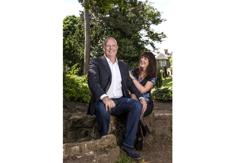 HOT 100 2014: Keith & Bridie Gill, Robert Gatward - WATCHPRO USA