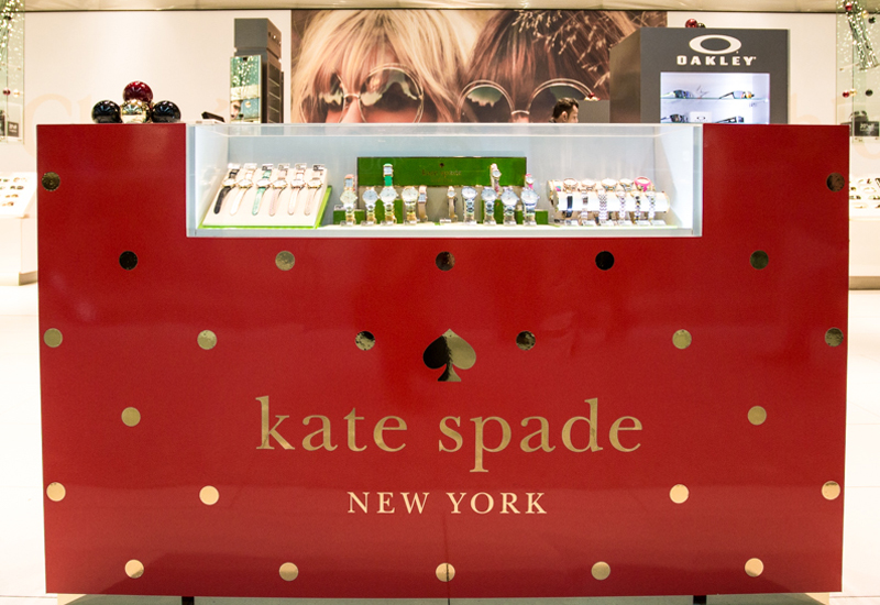 Kate Spade takes over Terminal 5 window display - WATCHPRO USA