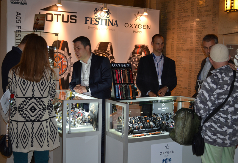 IN PICTURES: Day 1 at the London Watch Show - WATCHPRO USA