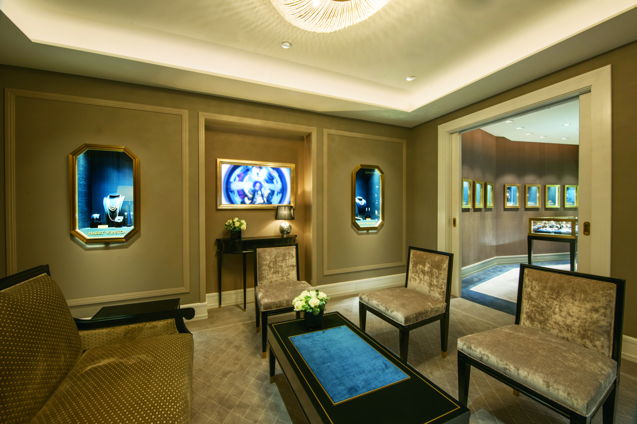 Harry Winston reopens Bond Street flagship