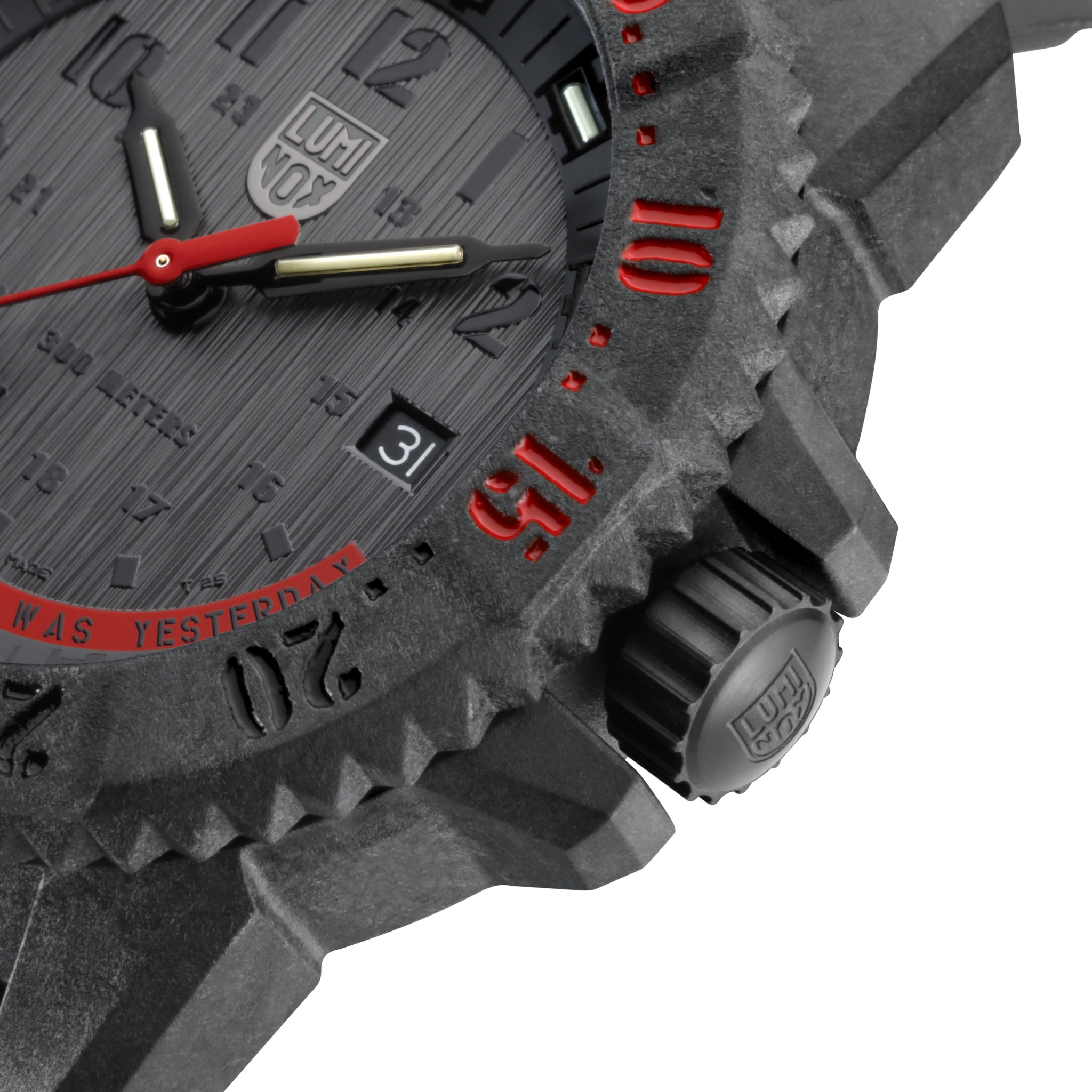 Luminox pays tribute to Navy SEALs that survive Hell Week