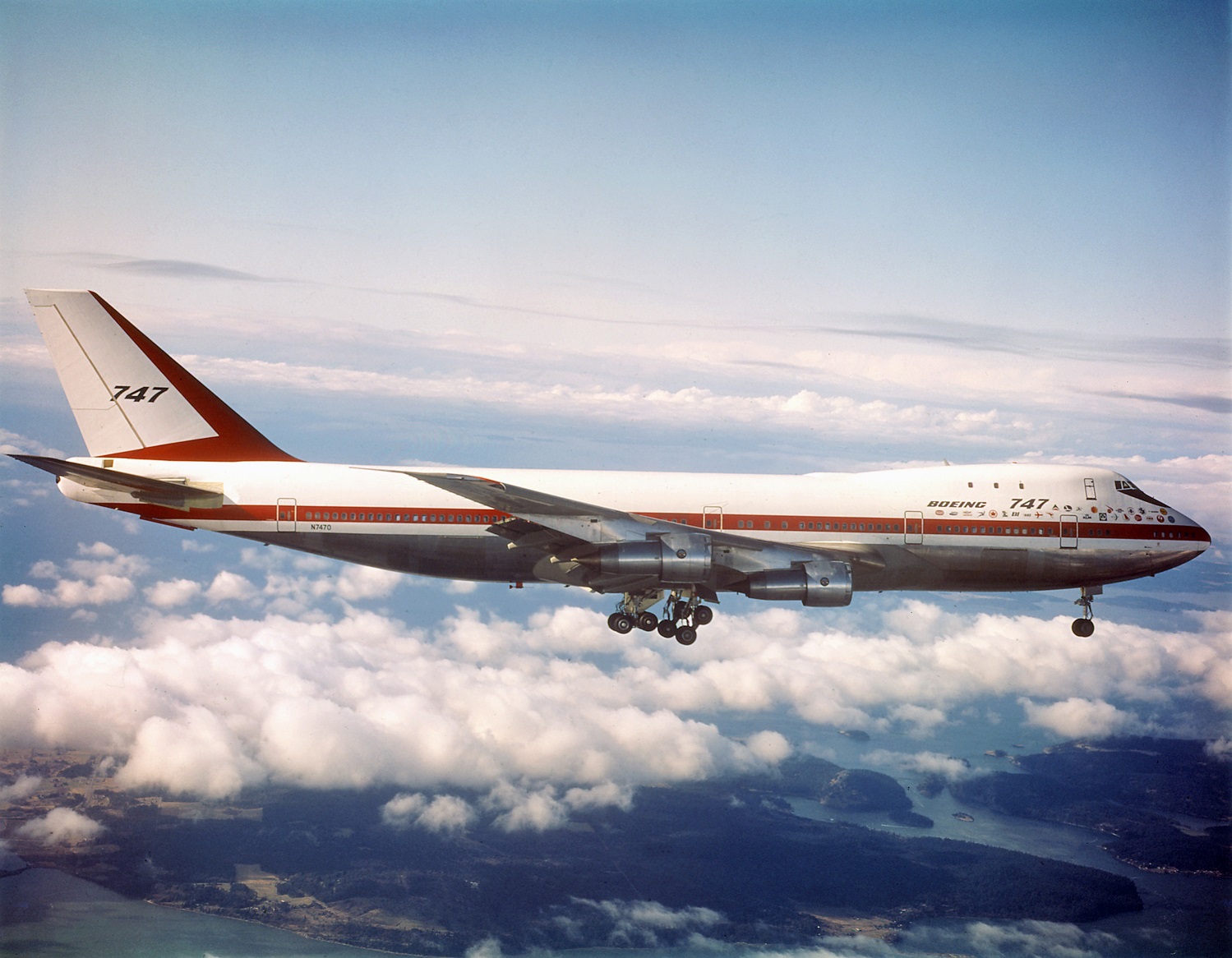 Breitling's fond farewell to the Boeing 747 Jumbo Jet