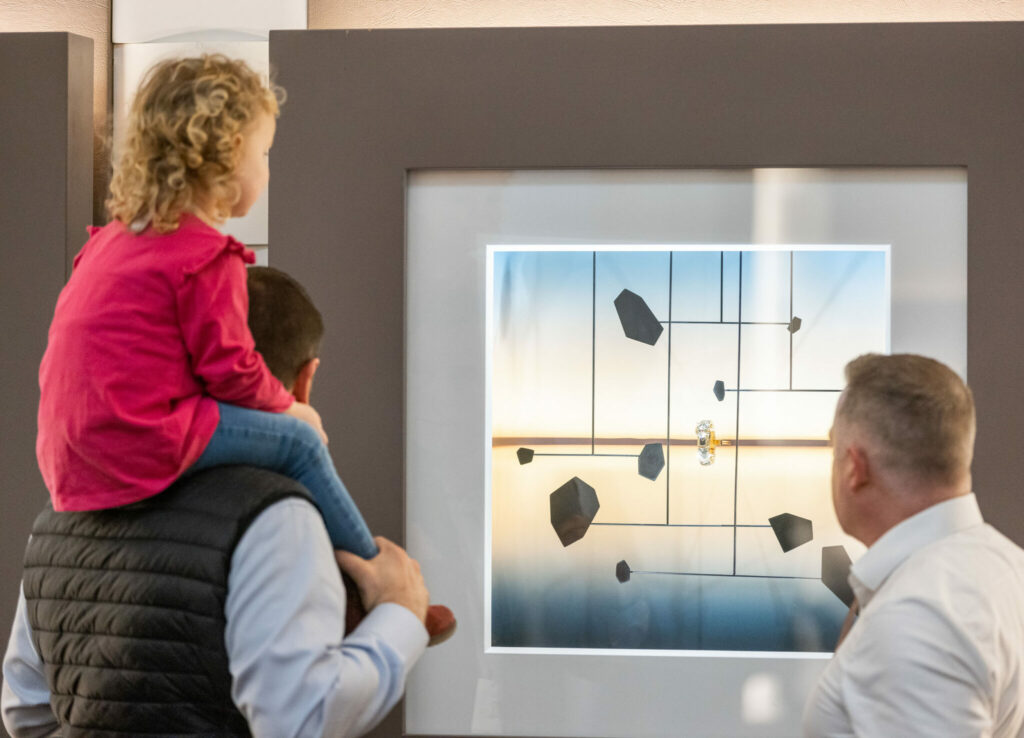 Palexpo pulse quickens as Watches and Wonders welcomes the public ...