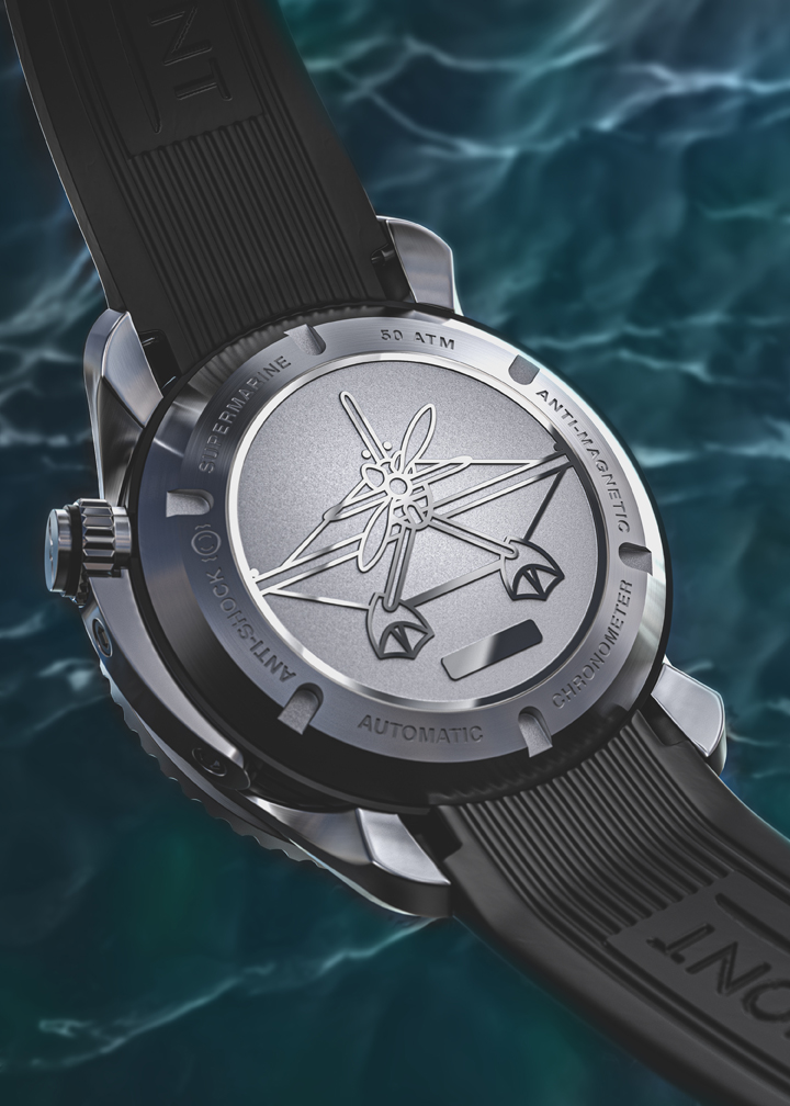 Big wave surfer Laird Hamilton helps introduce Bremont's latest ...