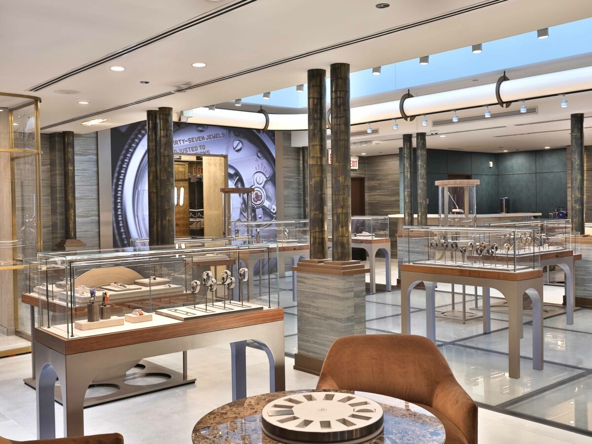 Burdeen's opens multibrand flagship in Chicago with IWC and Panerai ...