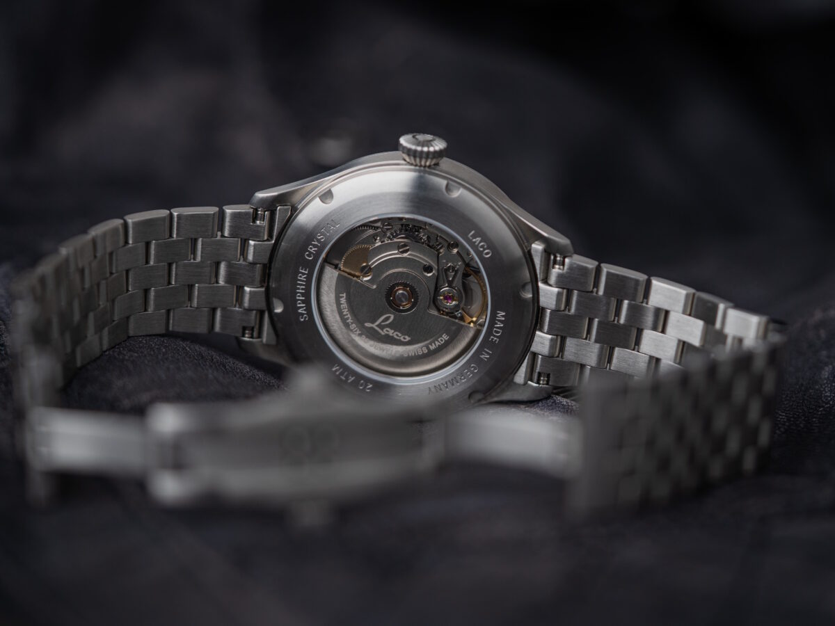 Laco Flieger Pro gets the blues - WATCHPRO USA