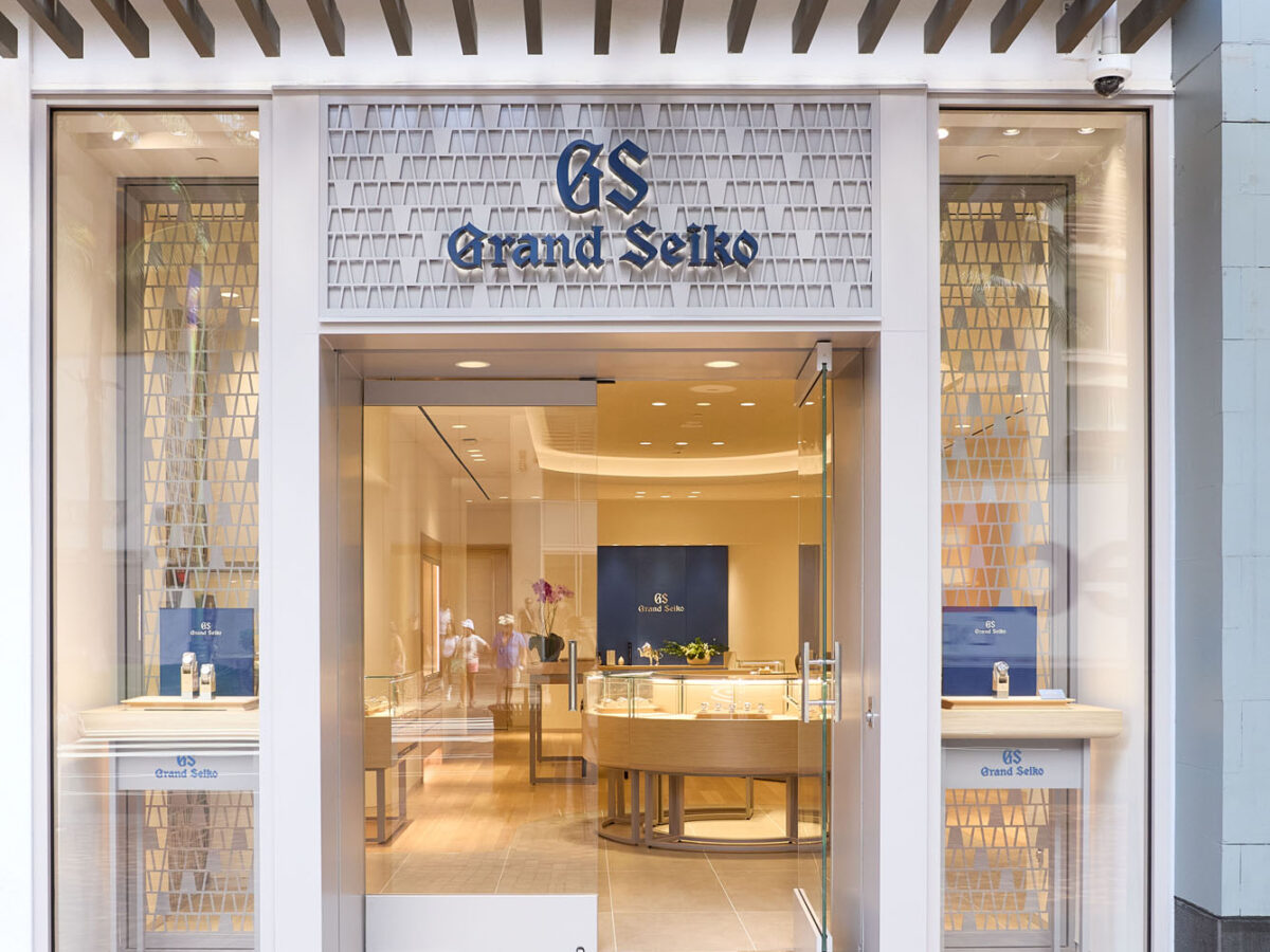 Hawaii says aloha to Ben Bridge's Grand Seiko boutique - WATCHPRO USA