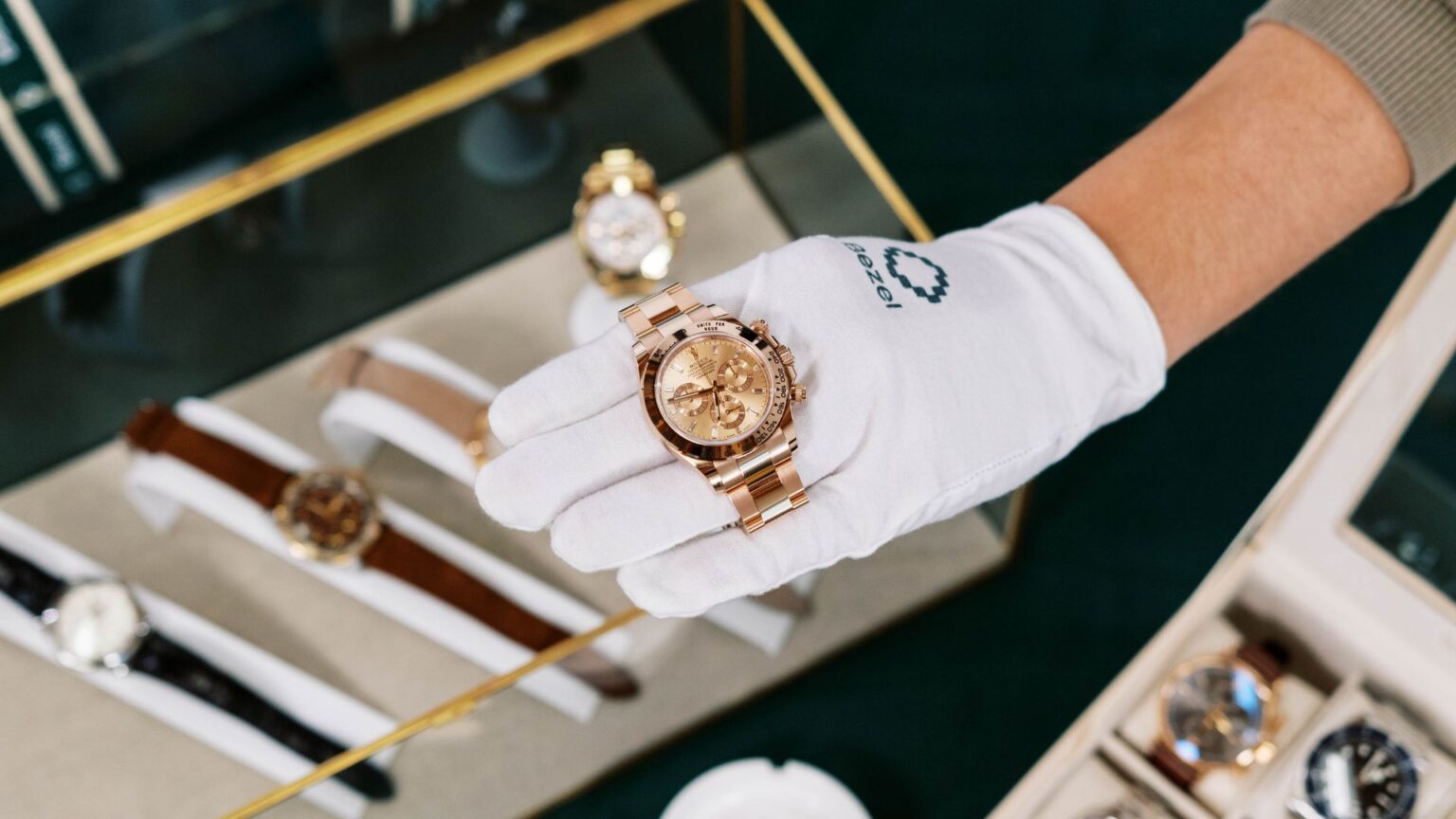 Bezel Tops $1 Billion In Listings as secondary watch market surges